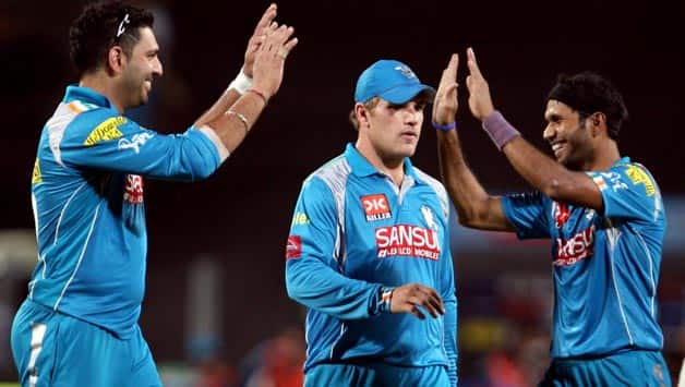 IPL 2013: Pune Warriors India vs Royal Challengers Bangalore at Subrata ...