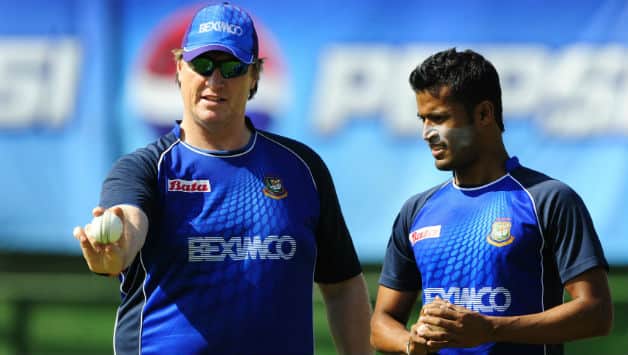 Bangladesh need a local coach, says Ian Pont - Cricket Country