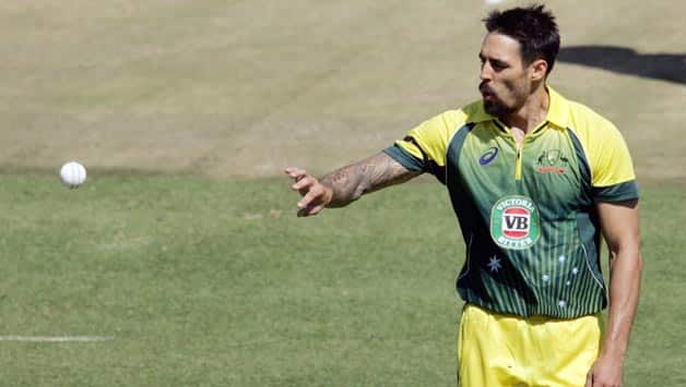 Australia bundle out Pakistan for 215 despite 126-run opening stand ...
