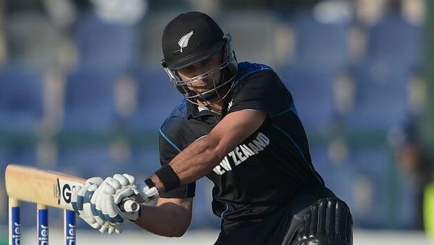 Dean Brownlie dismissed on 34 as New Zealand lose their second wicket ...