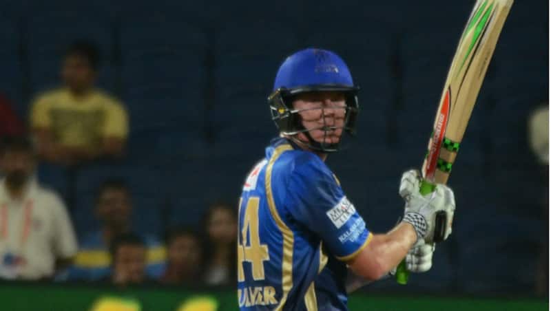 James Faulkner dismissed for 6 by Andre Russell against Kolkata Knight ...