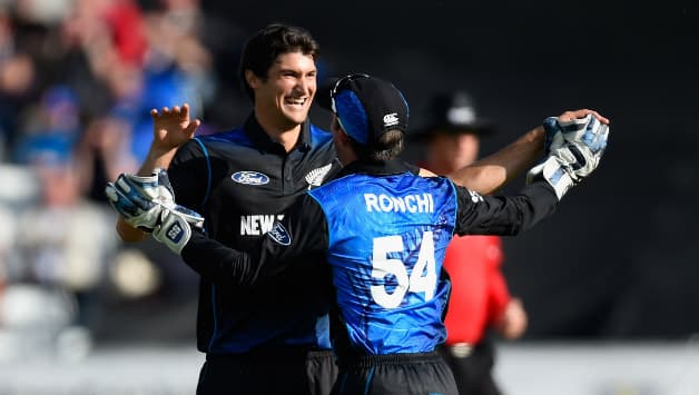 Andrew Mathieson becomes second New Zealand bowler to take a wicket ...