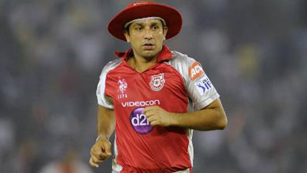 Azhar Mahmood appointed as Pakistan's interim bowling coach - Cricket ...