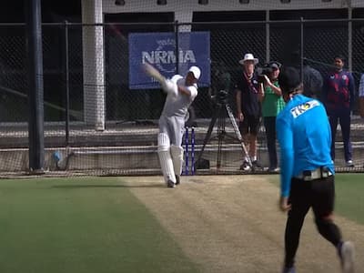 VIDEO: Brian Lara Turns Back The Clock Facing Rashid Khan As Fans Give ...