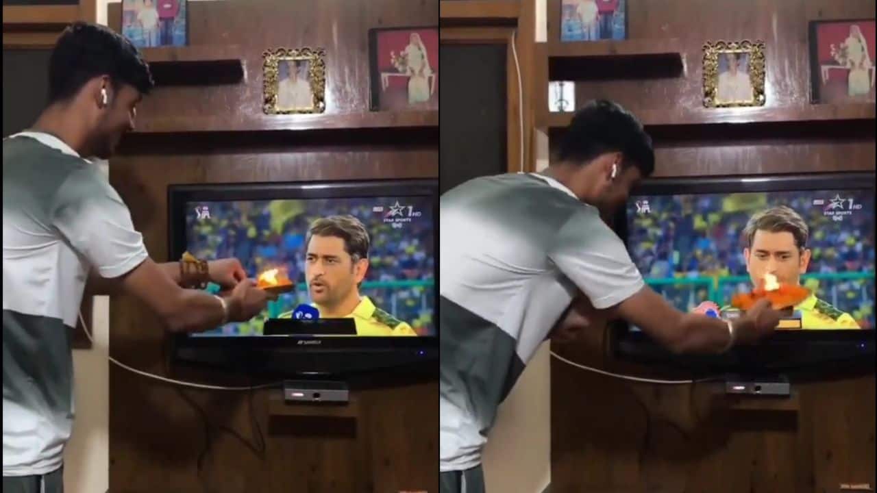 IPL 2023: Video Goes Viral As Fan Worships MS Dhoni Ahead Of Clash ...