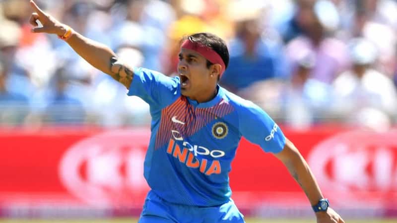 Virat Kohli's World-Cup winning Teammate Starts as an SBI Employee ...