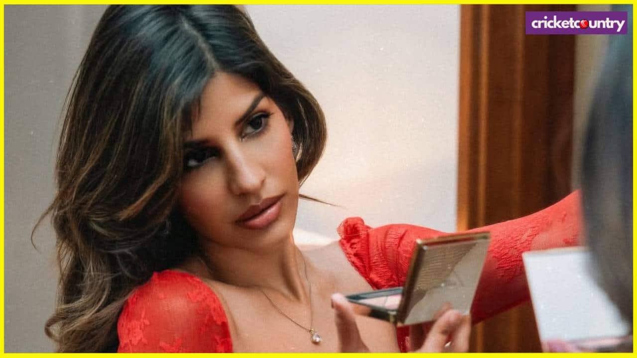 भारत-पाकिस्तान मैच में दिखीं हार्दिक पांड्या की rumoured गर्लफ्रेंड ...