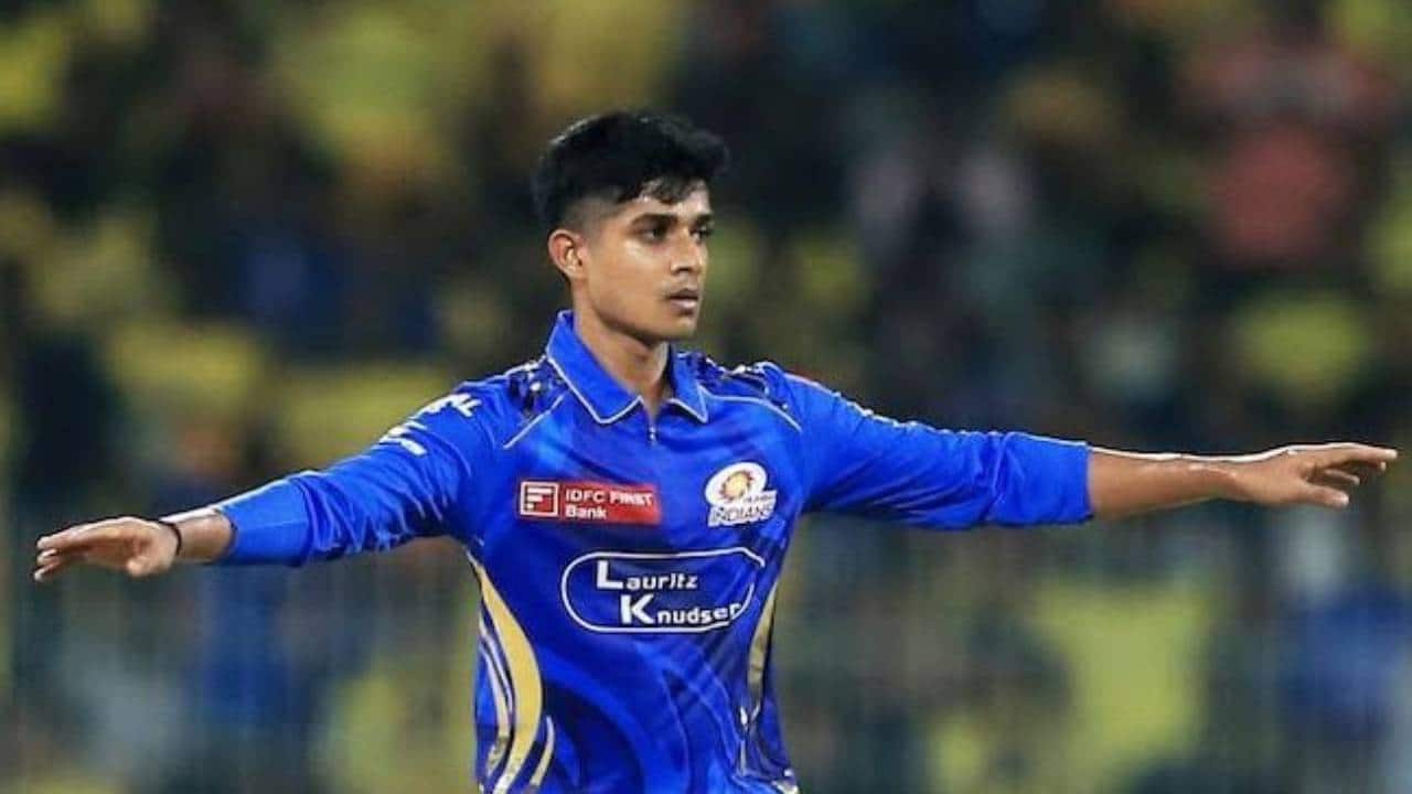 Why Arjun Tendulkar is being IGNORED by Hardik Pandya's Mumbai Indians ...