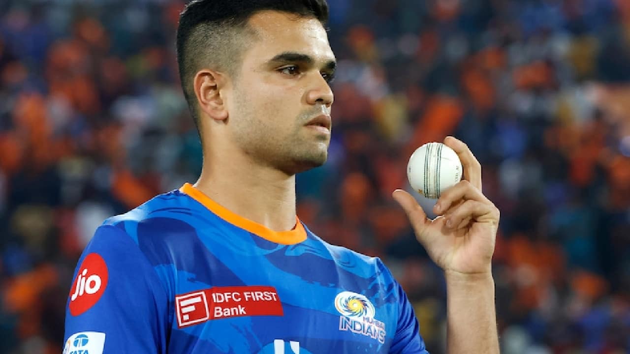 Arjun Tendulkar DROPPED by captain Hardik Pandya for GT vs MI clash in ...