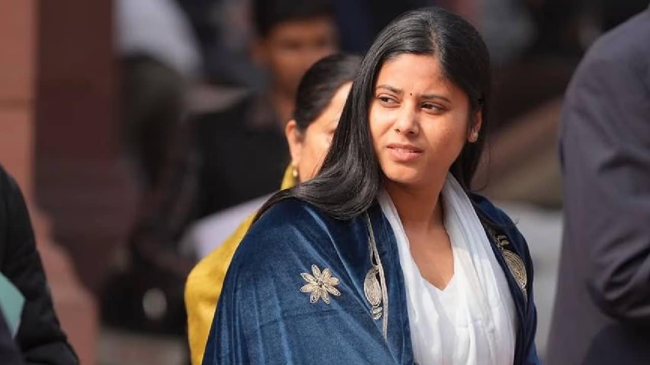 Meet Priya Saroj: Rinku Singh's fiancée, She is an MP but also works as...