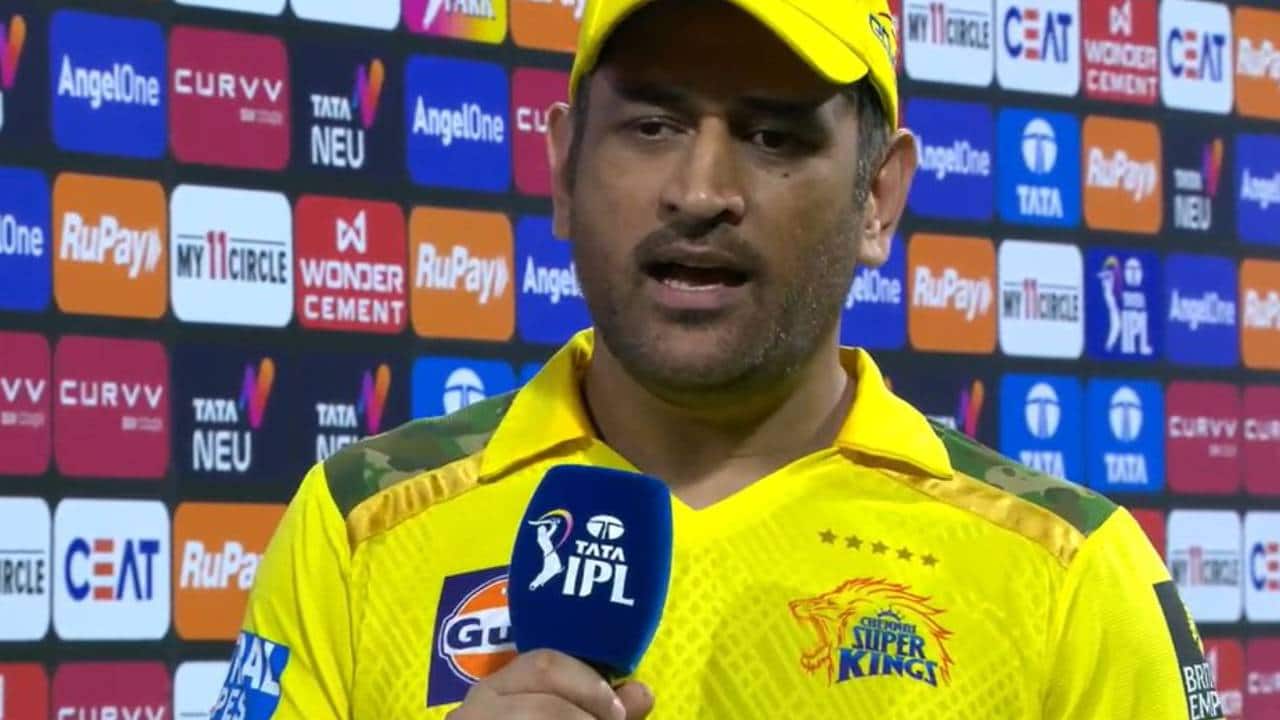 MS Dhoni creates HISTORY, becomes oldest player in IPL to...