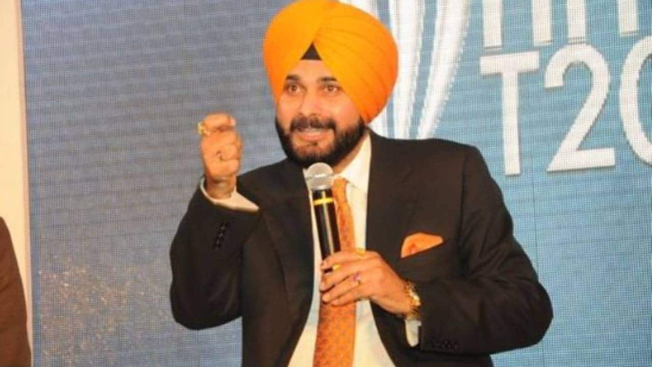 Navjot Singh Sidhu salary details: HUGE amount of money for IPL ...
