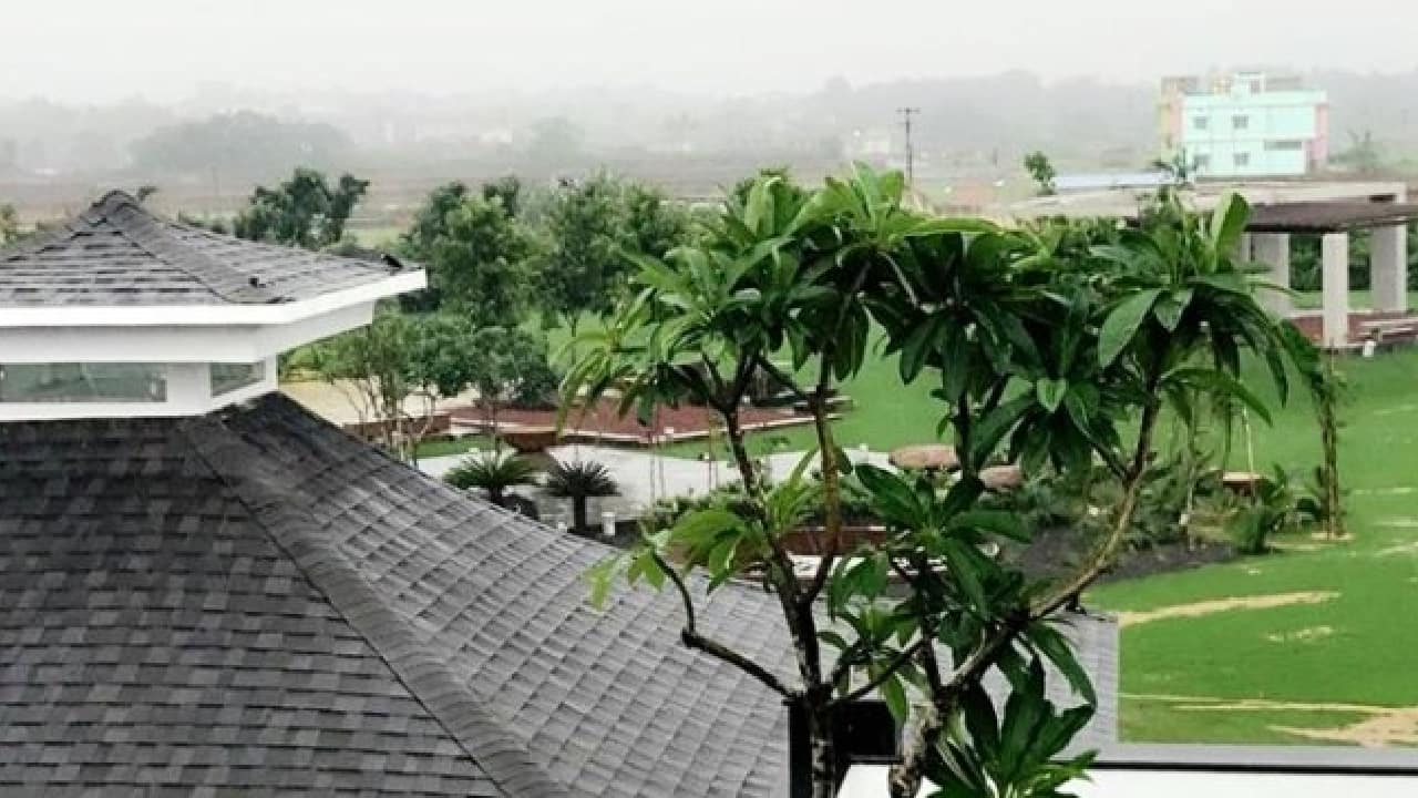 Inside photos of MS Dhoni's luxurious farmhouse, CSK star designed it ...