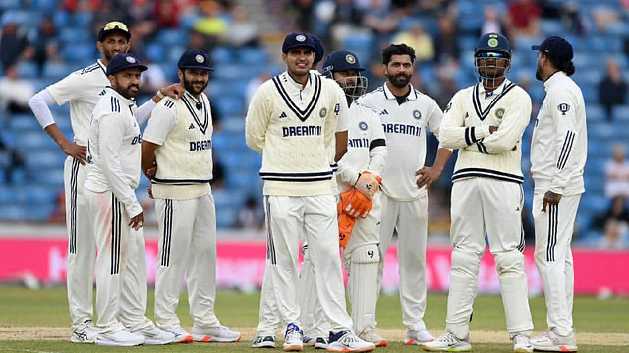 An 'Emotional' Akash Deep dedicates his performance in the 2nd Test ...