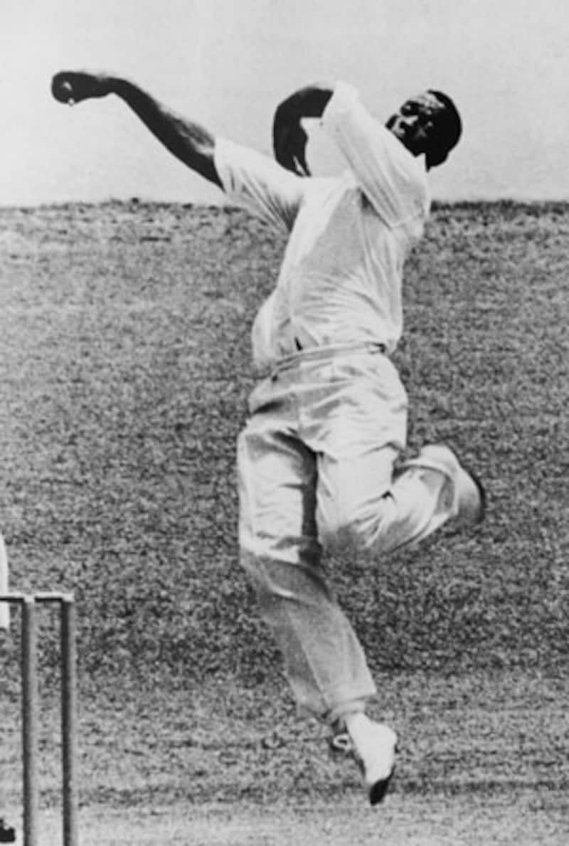 Wesley Hall - A gentleman fast bowler, now a preacher and knight ...