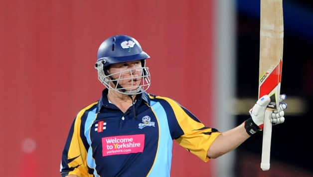 CLT20 2012: Gary Ballance lifts Yorkshire to 140 against Chennai Super ...