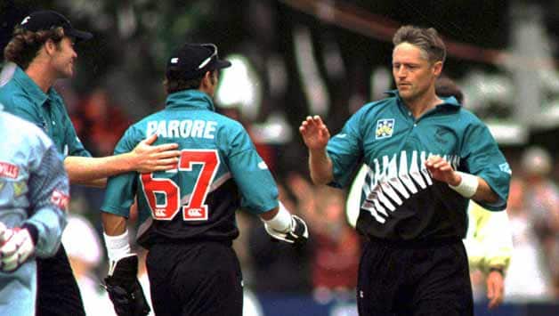 Gavin Larsen: The 'dibbly’ Kiwi bowler whose accuracy was his best ally ...