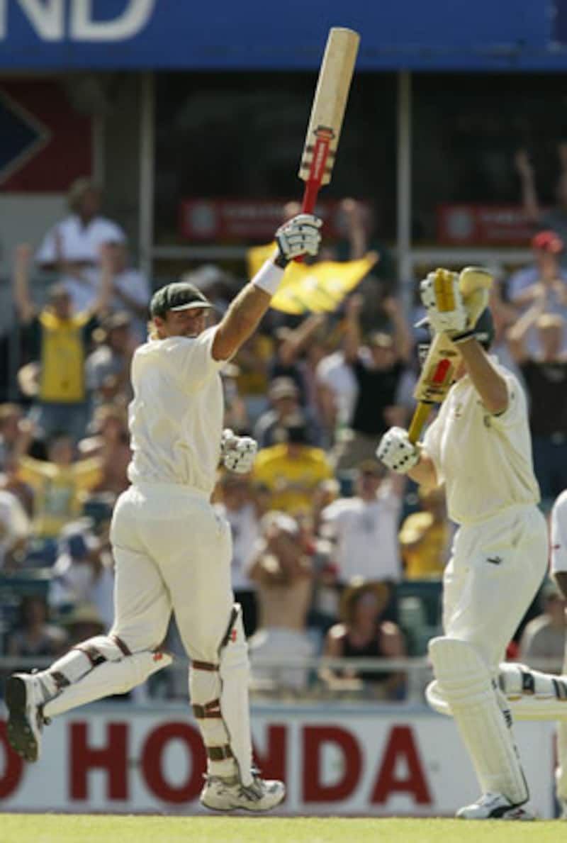 Matthew Hayden scores 380 against Zimbabwe at Perth; beats Brian Lara’s ...