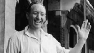 Stuart Surridge wins a match for Surrey inside 88 overs with an absurd ...